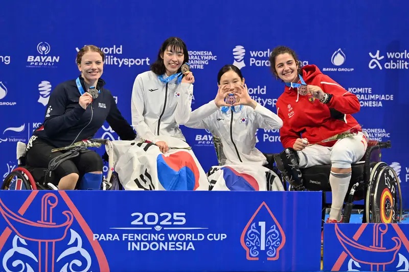 Trio Of Medals For Collis: Para Fencing World Cup Indonesia Report ...
